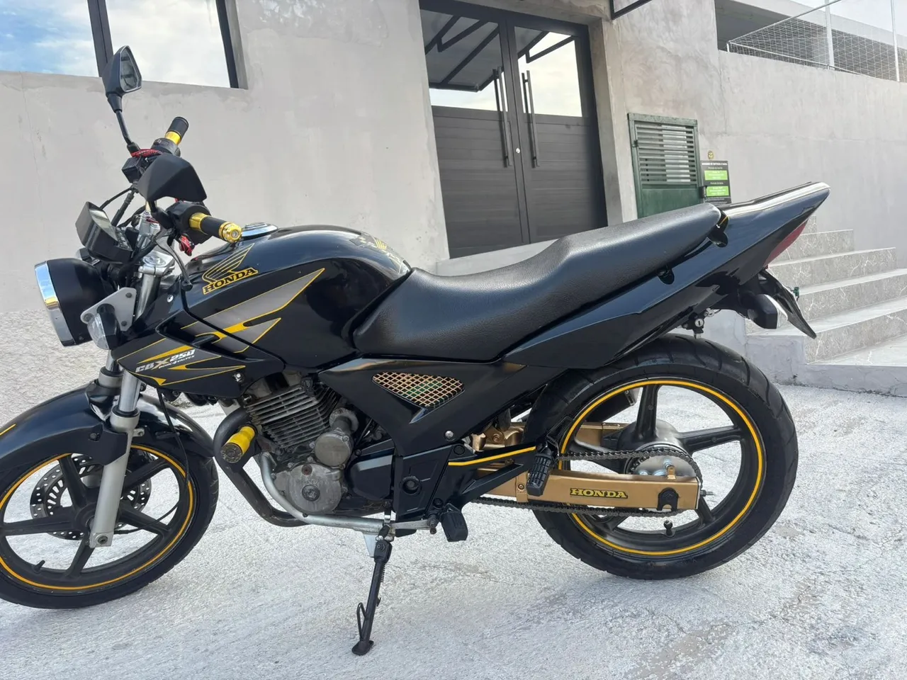 "motor twister 250" - Motos no Brasil