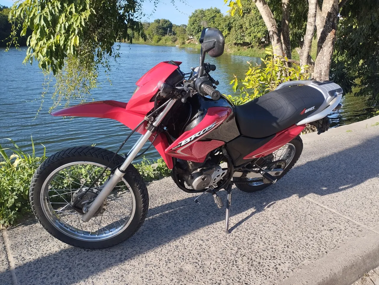 Motos HONDA NXR no Brasil