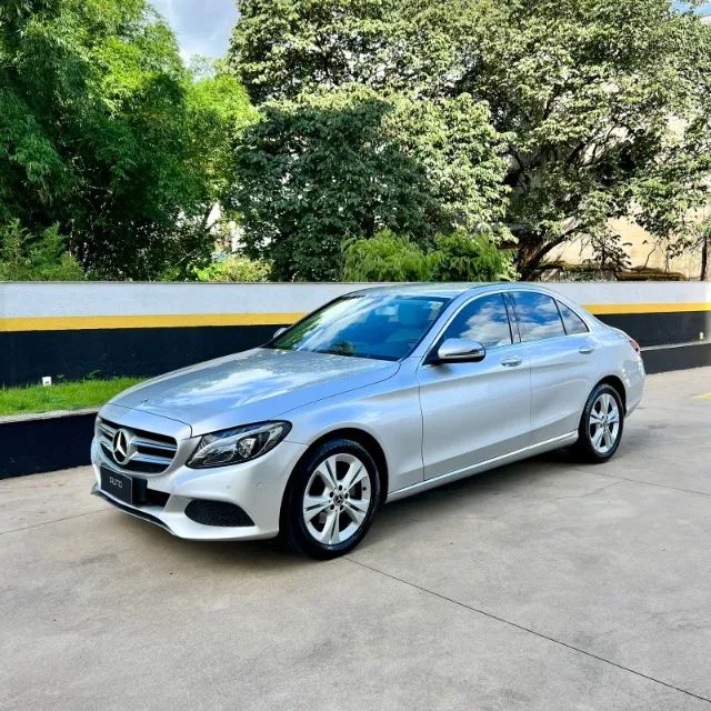 MERCEDES-BENZ C-180 2018 Usados e Novos