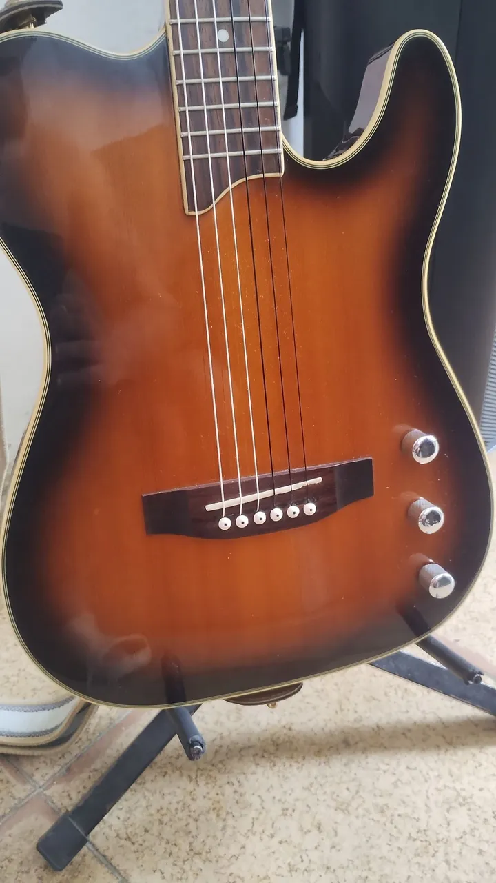 "violao condor" - Instrumentos musicais no Brasil