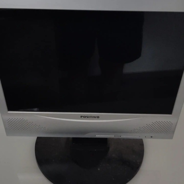 Monitor 15 positivo | +560 anúncios na OLX Brasil