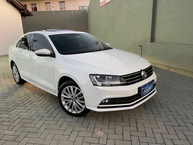 VOLKSWAGEN JETTA 2017 Usados e Novos