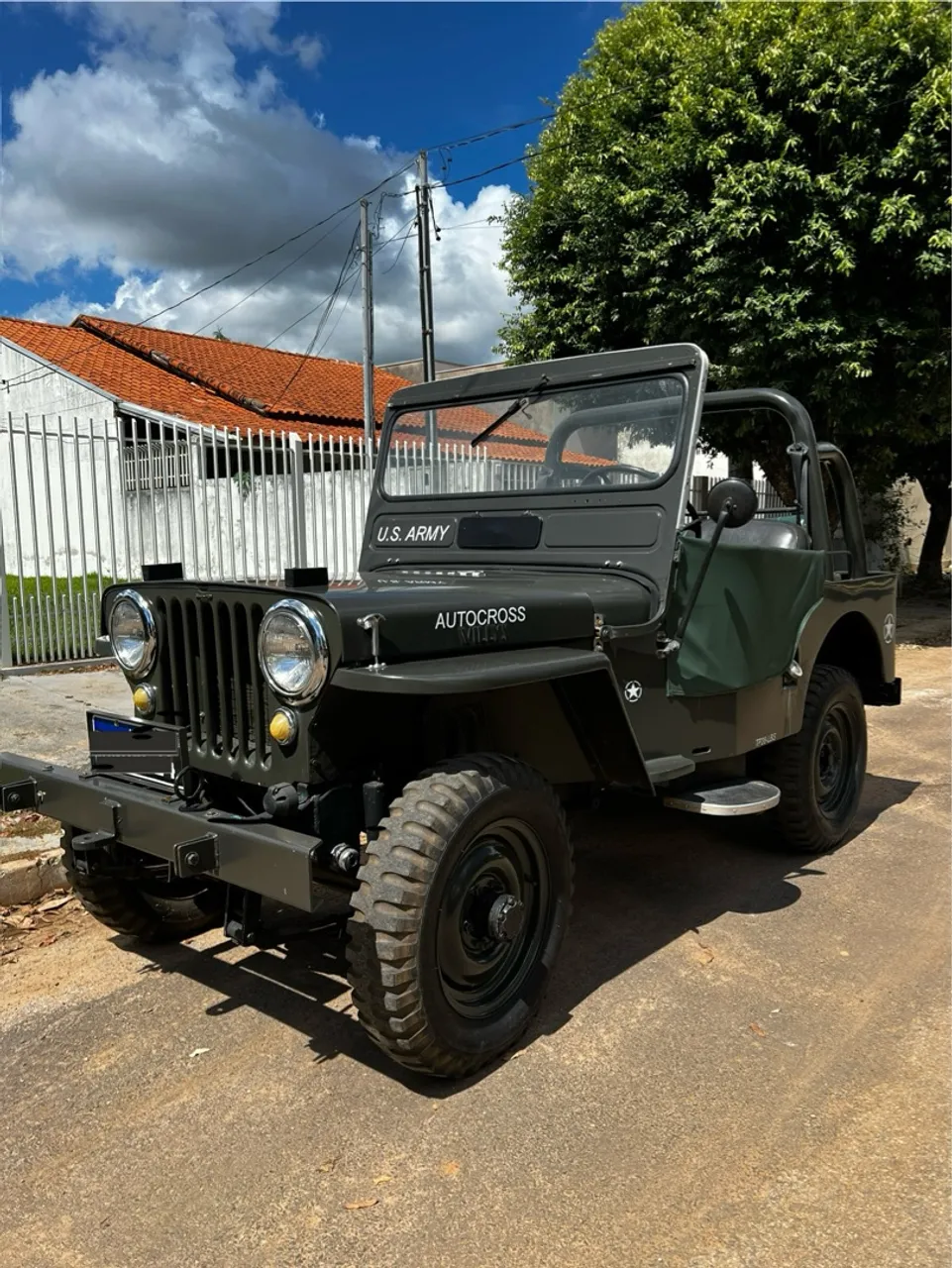 "jeep troller" - Carros Usados e Novos à venda