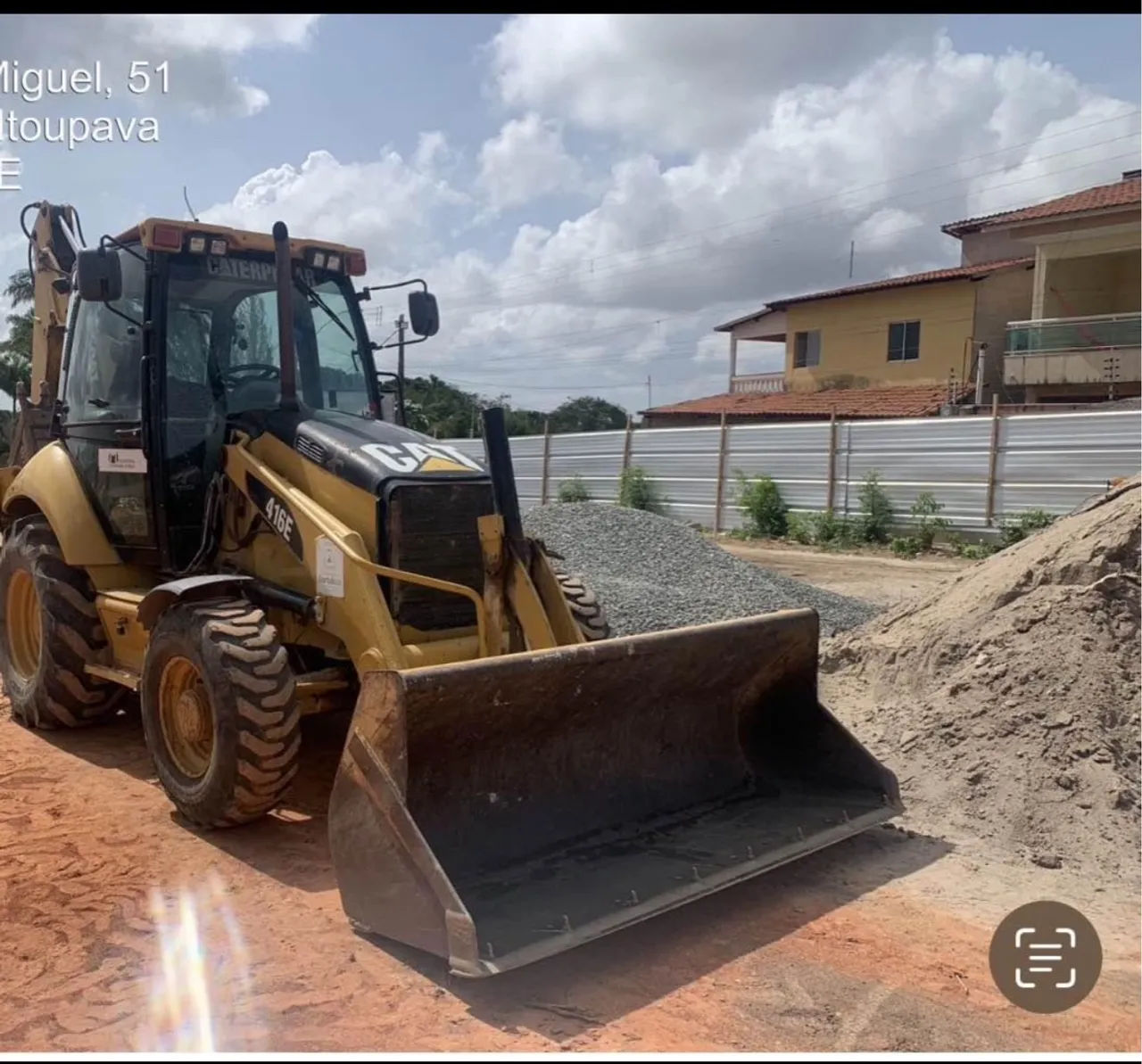 "retro escavdeira" no Brasil