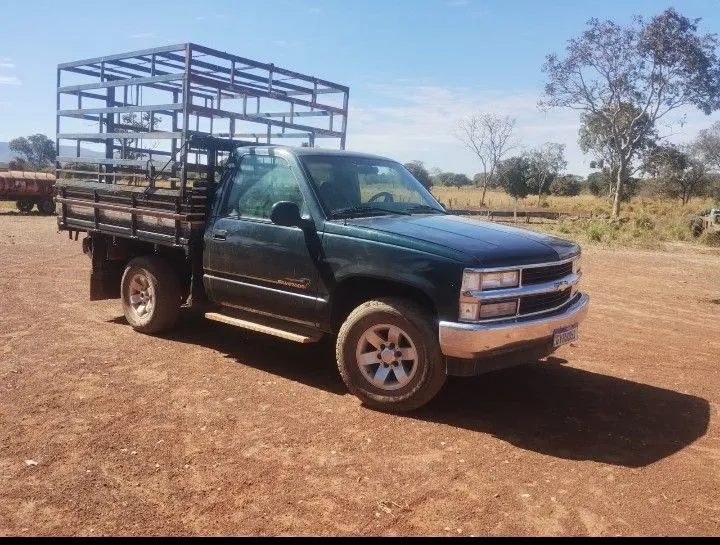 Chevrolet SILVERADO Usados e Novos