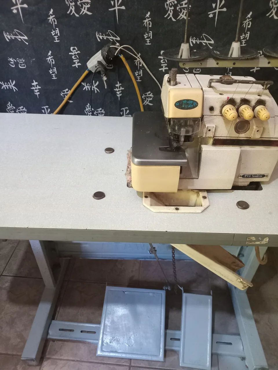 Máquina de costura overlock yamata - Equipamentos Para Comércio - Boa ...