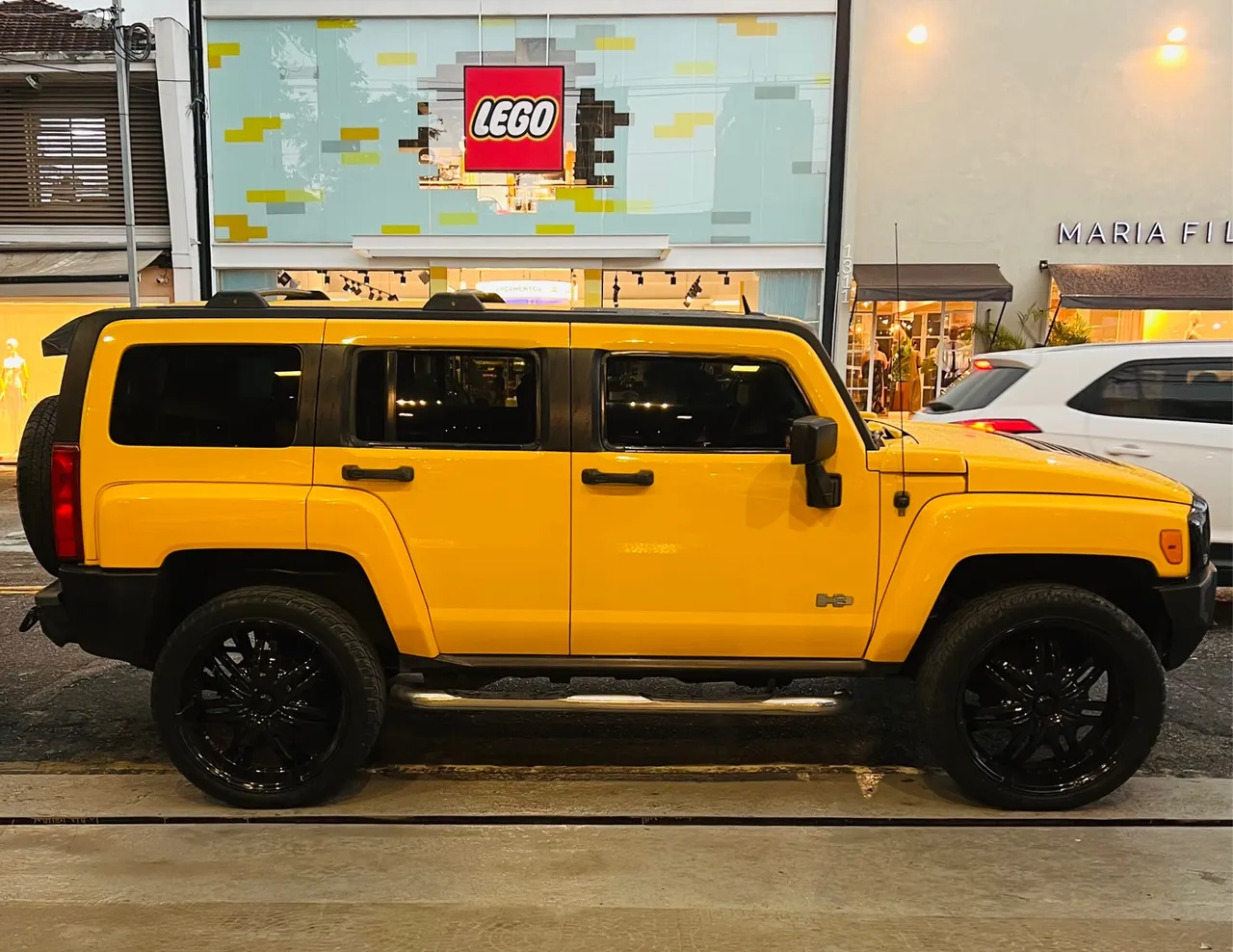 "carro hummer" no Brasil