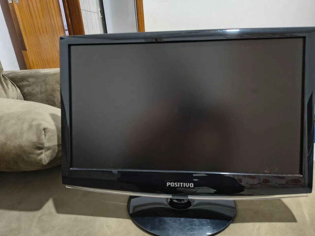 Monitor Positivo LCD 19 polegadas - Monitores - Bady Bassitt 1390199920 ...