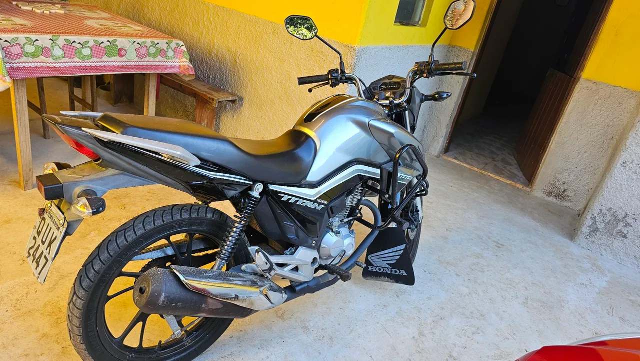 Motos HONDA CG 160 TITAN 25TH ANNIVERSARY no Brasil