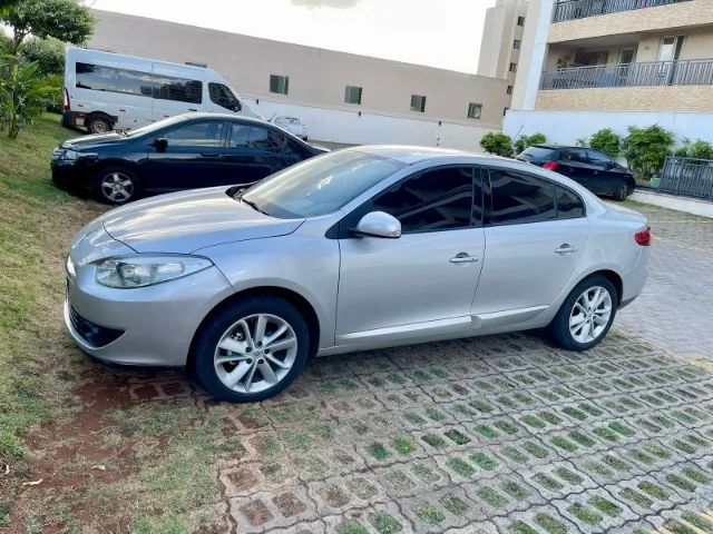 RENAULT FLUENCE Usados e Novos