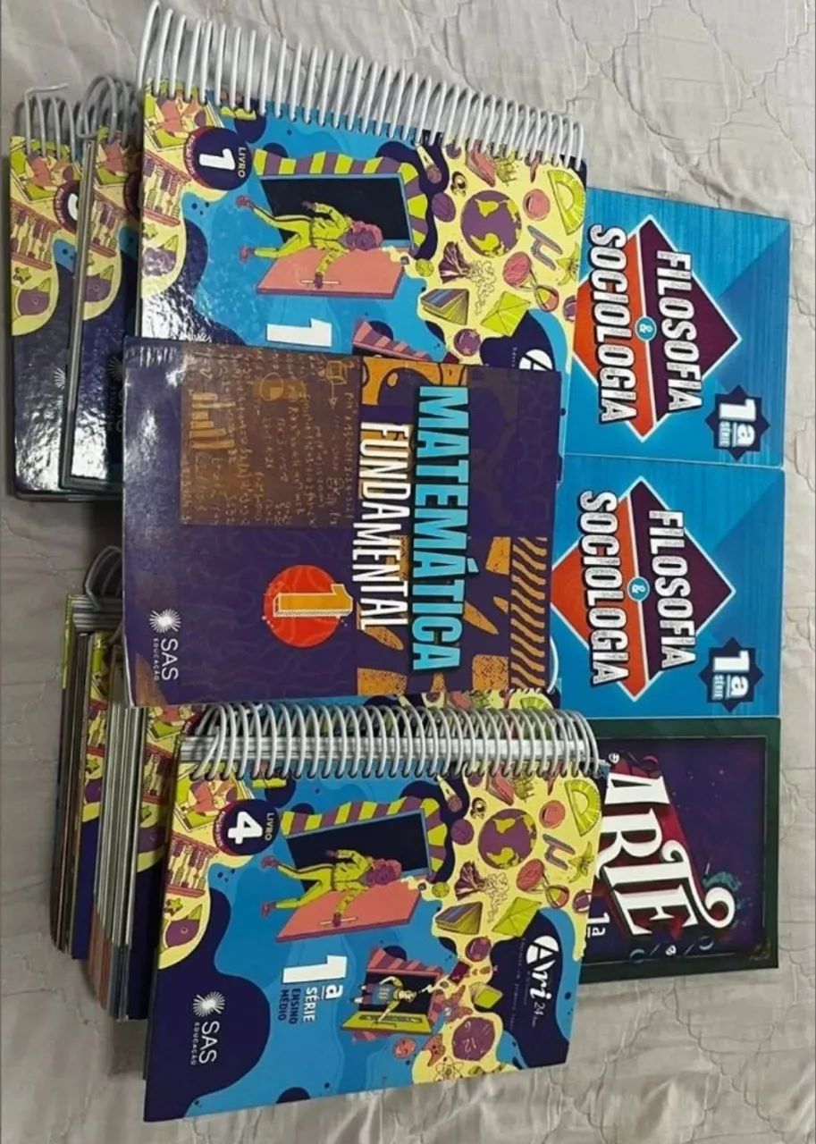 Apostilas SAS 2025 - 1º Ano - Ari de Sá - R$ 700,00 no PIX! - Livros e ...