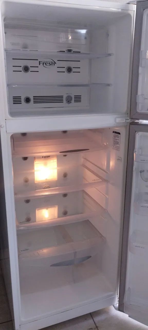 Geladeira duplex Frost Free semi nova - Geladeiras e Freezers - Jardim ...