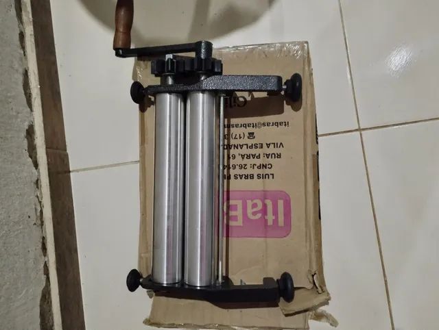 "cilindro de pastel manual" no Brasil