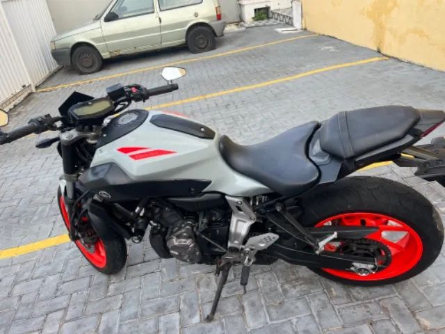 Motos YAMAHA MT-07/MT-07 2016 no Brasil