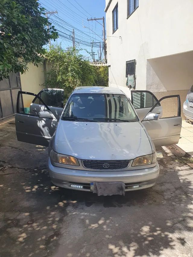 TOYOTA COROLLA 2000 Usados e Novos