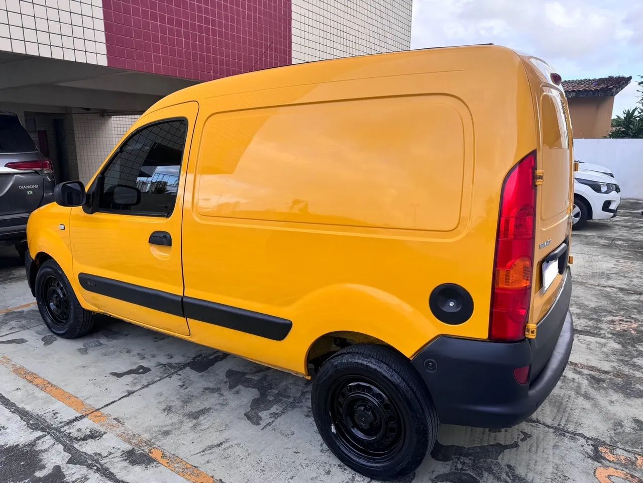 RENAULT KANGOO Usados e Novos