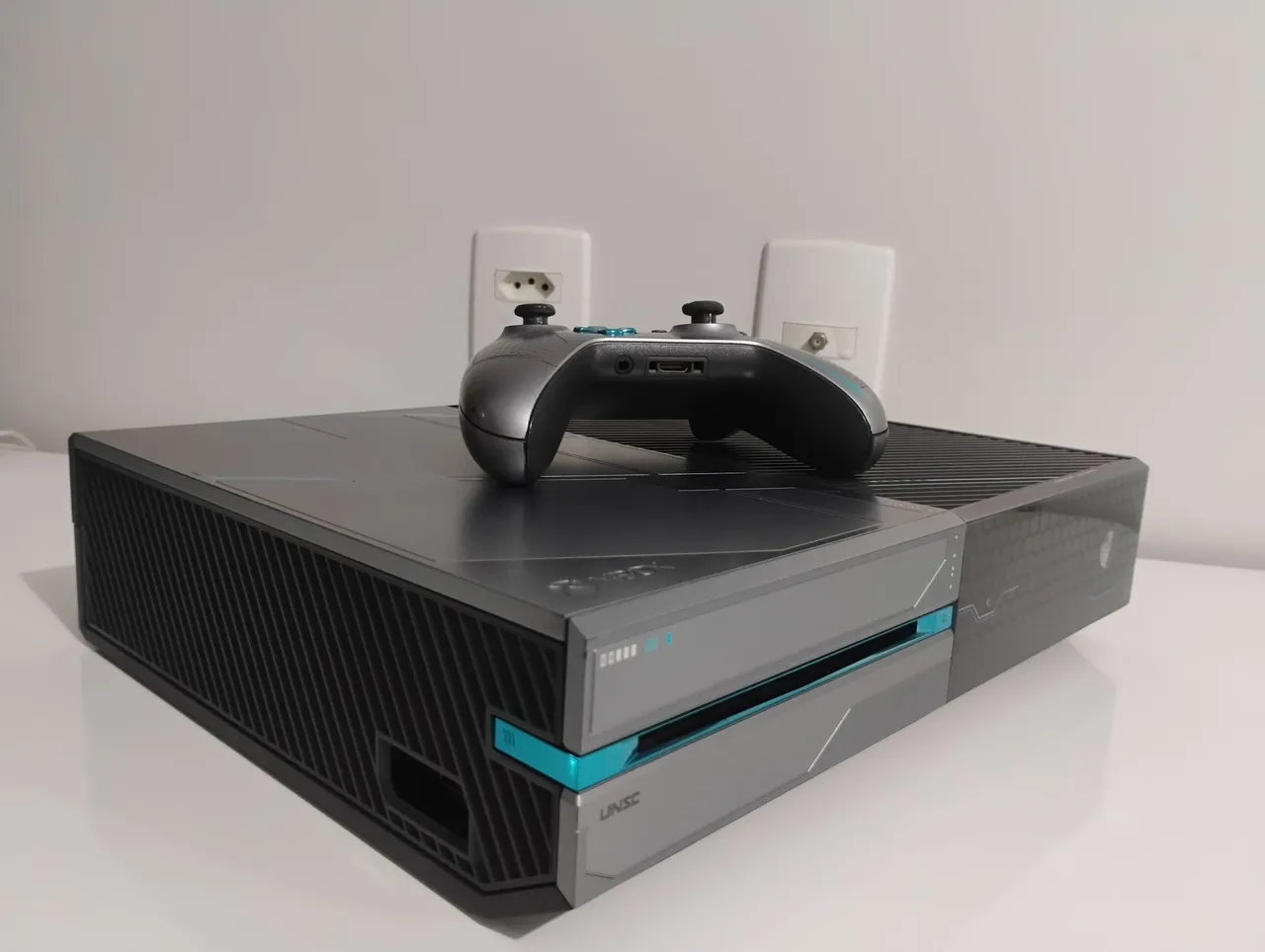 "xbox one halo edition" - Consoles de Vídeo Game no Brasil
