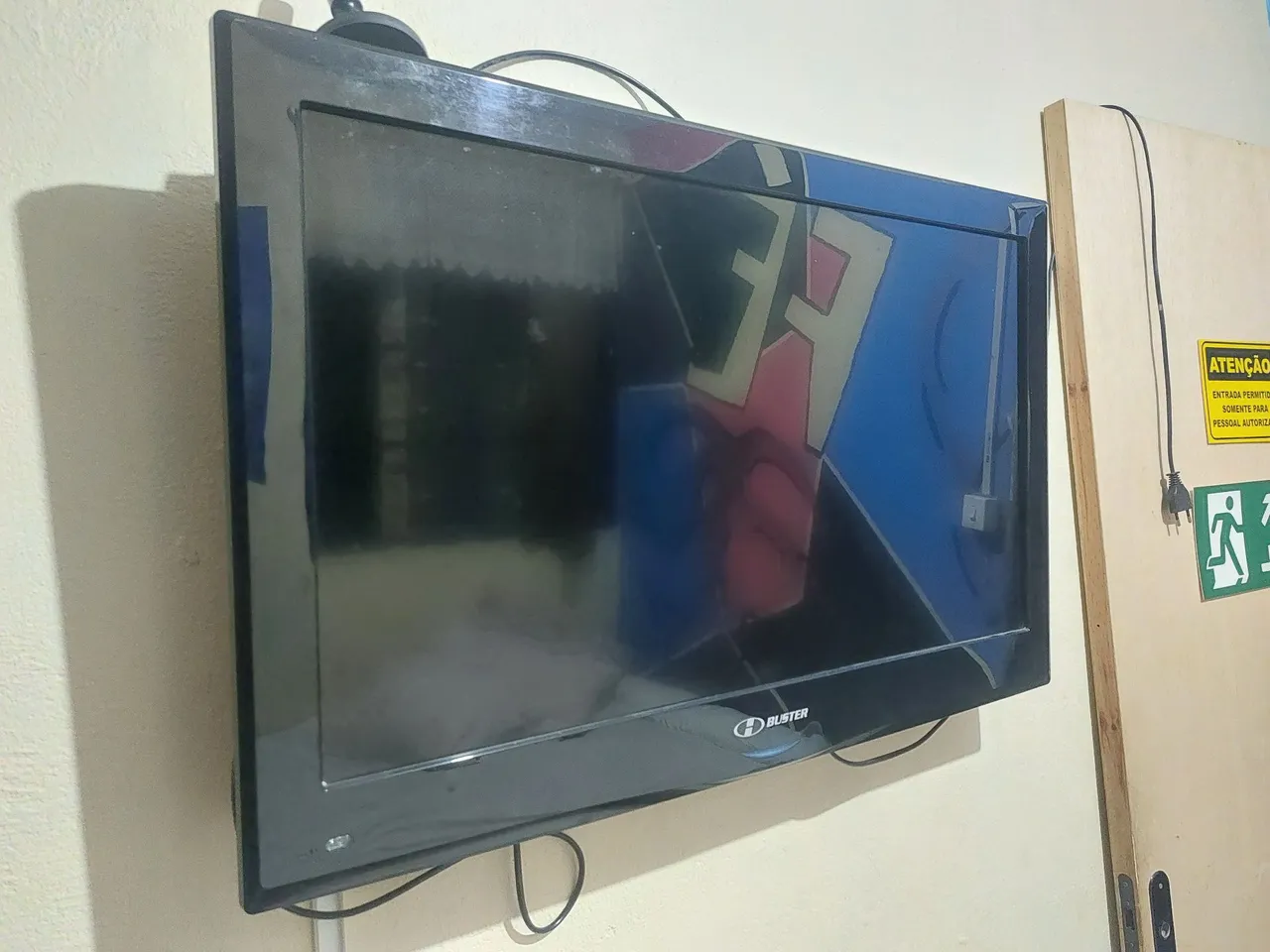 "tv buster 32 polegadas" - TVs no Brasil