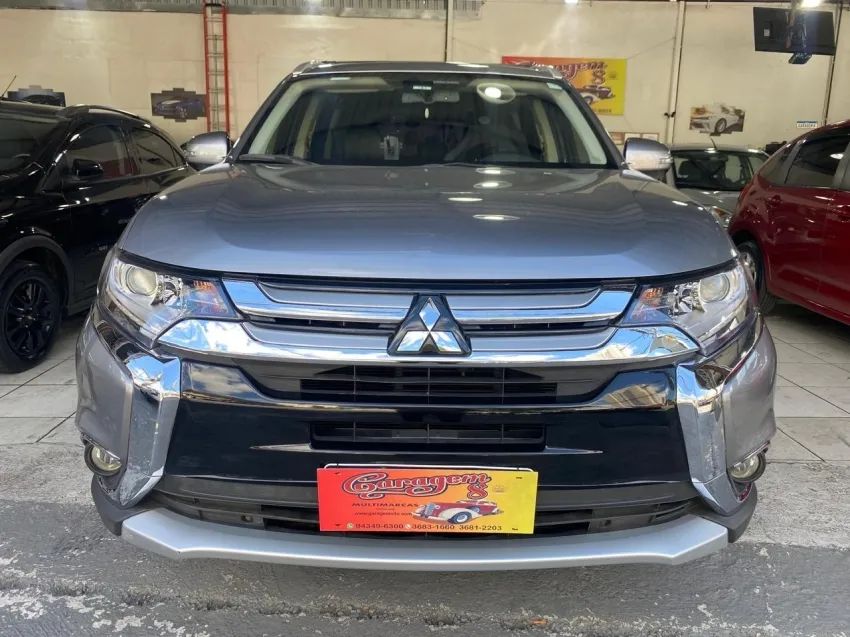 MITSUBISHI OUTLANDER 2018 Usados e Novos