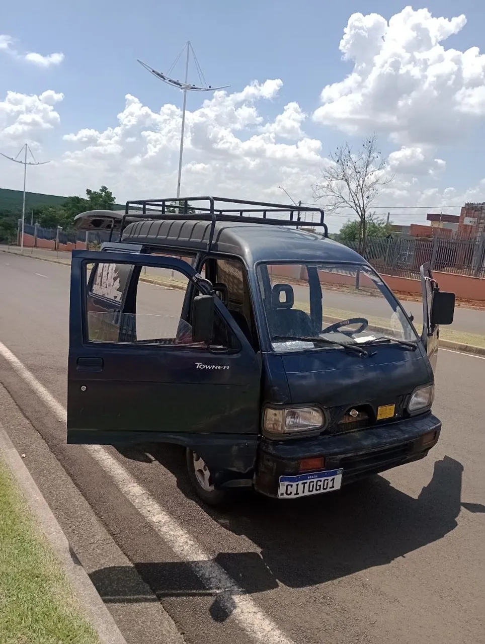 ASIA MOTORS TOWNER Usados e Novos