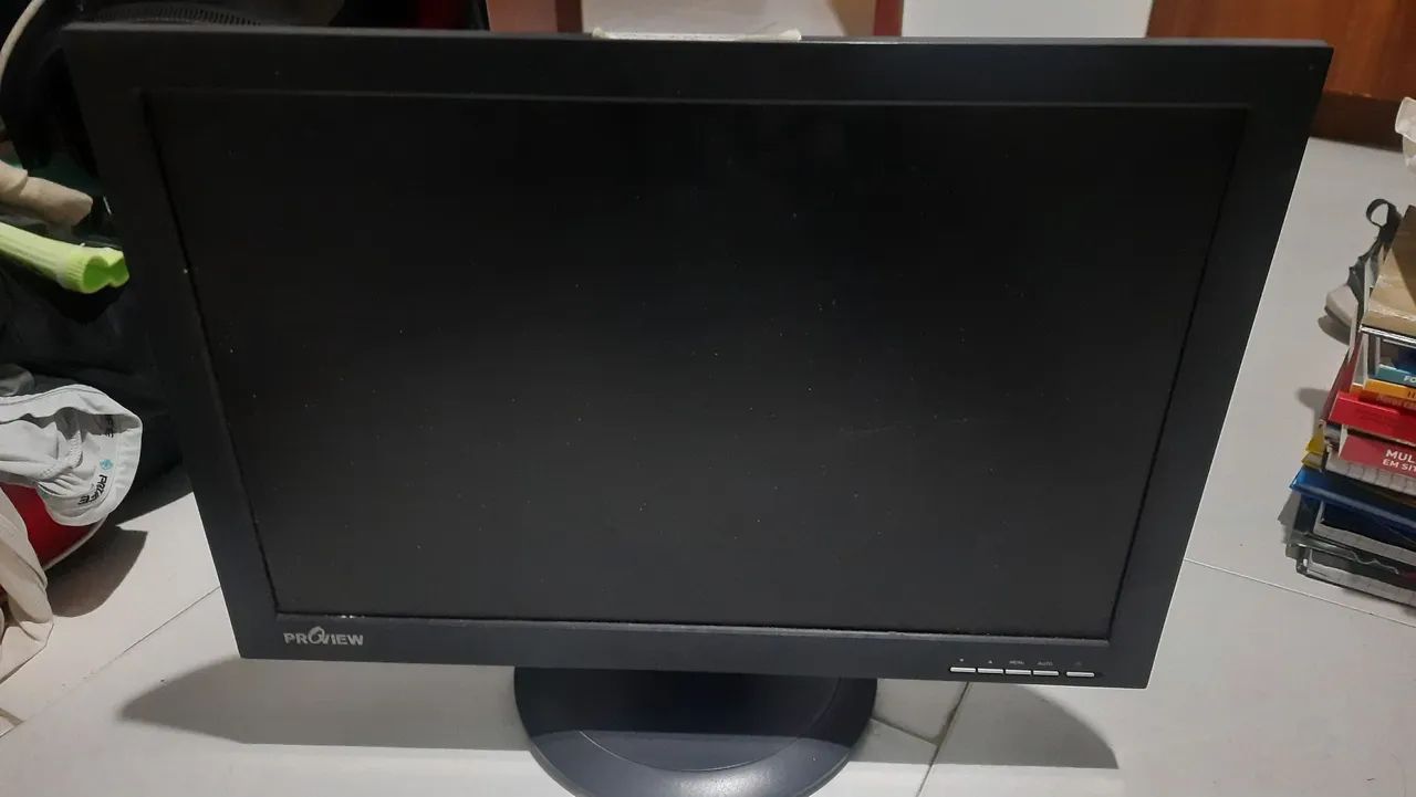 Monitor Proview LCD 19 polegadas com manchas na tela - Monitores ...