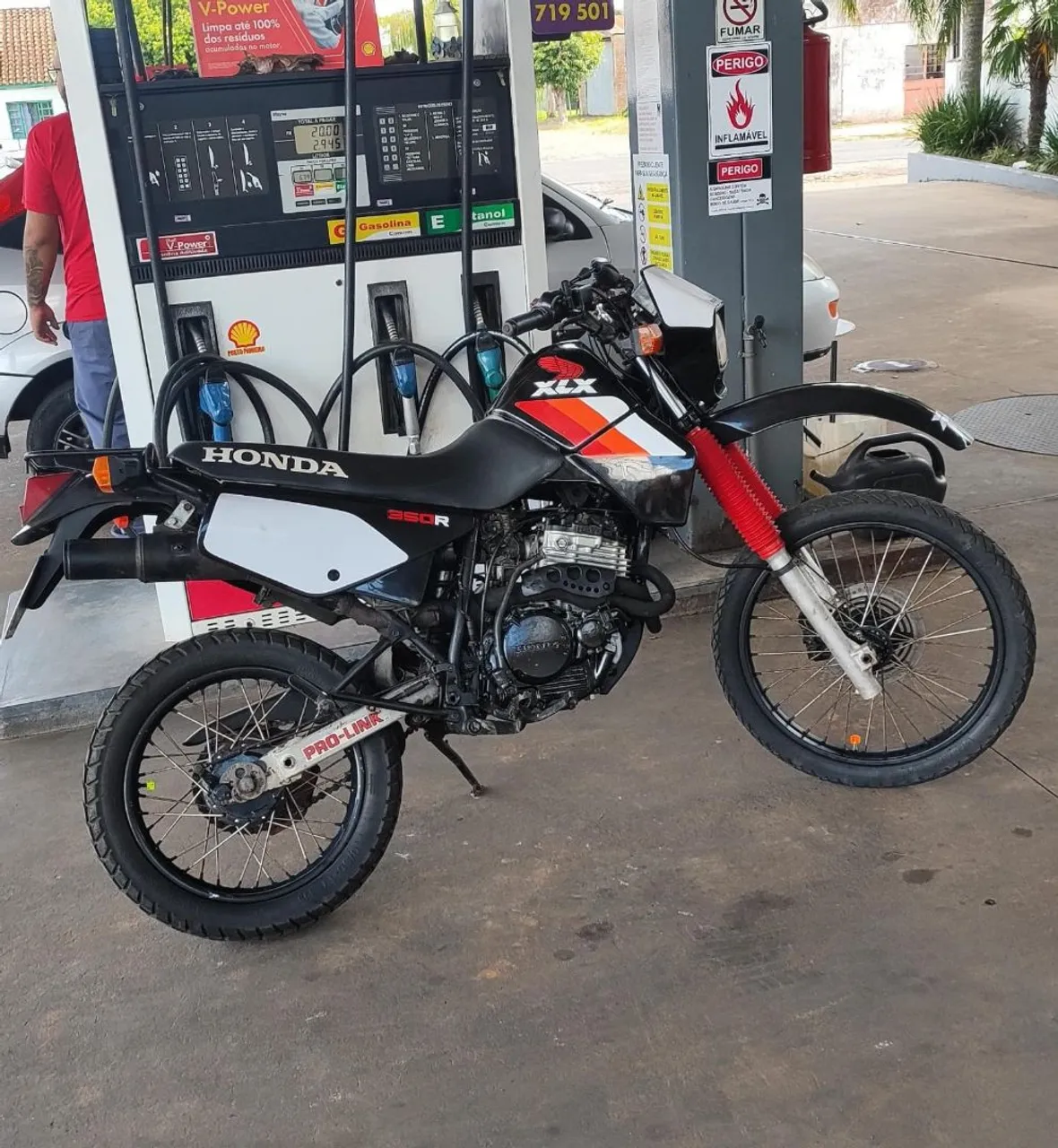 Motos HONDA XLX no Brasil
