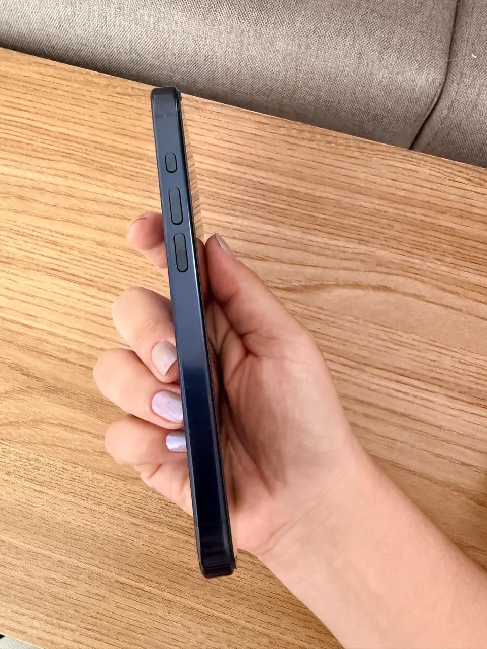 Apple iPhone 15 Pro 256GB - Azul Titânio - Bateria 100% - Sem detalhes ...