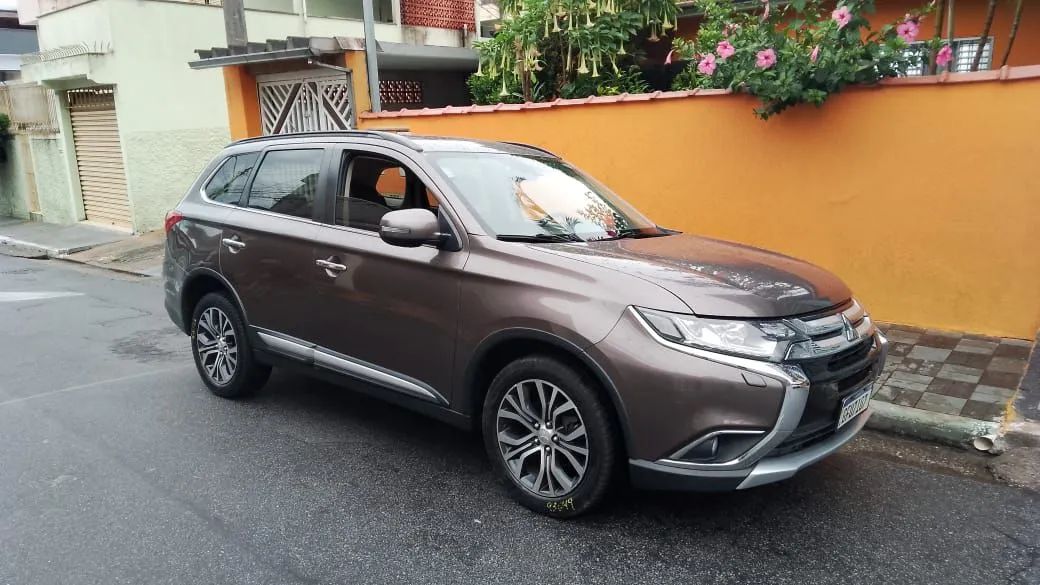 MITSUBISHI OUTLANDER a diesel Usados e Novos