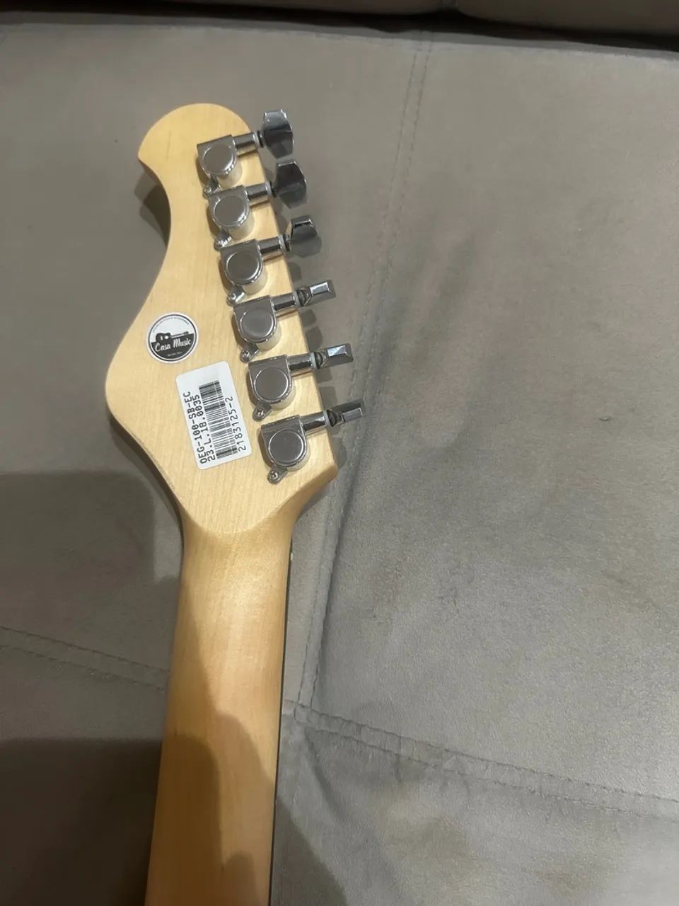 Guitarra Oneal e pedal Amon Pocoverb - Instrumentos musicais ...