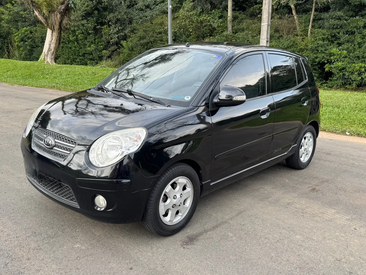 KIA MOTORS PICANTO 2010 Usados e Novos