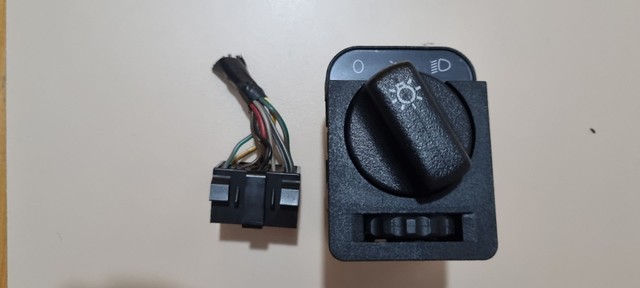 Botao do farol do corsa | +702 anúncios na OLX Brasil