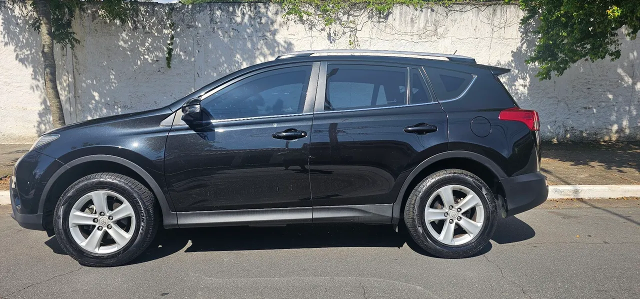 SUVs TOYOTA RAV4 Usados e Novos