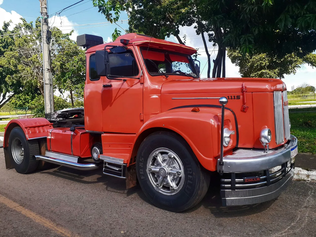 "scania 111" - Caminhões no Brasil