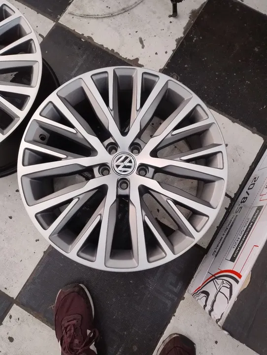 "rodas do passat cc" - Peças para carros, vans e utilitários no Brasil