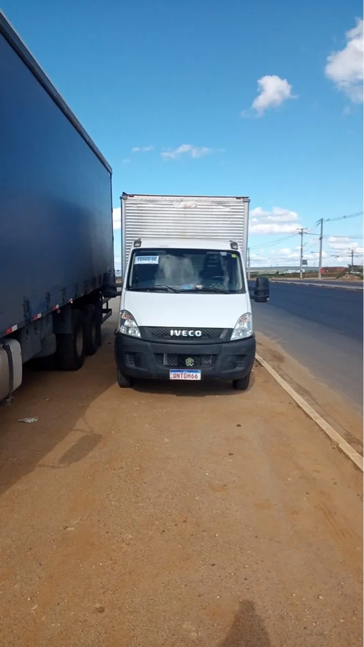 "caminhao vuc" - Caminhões no Brasil