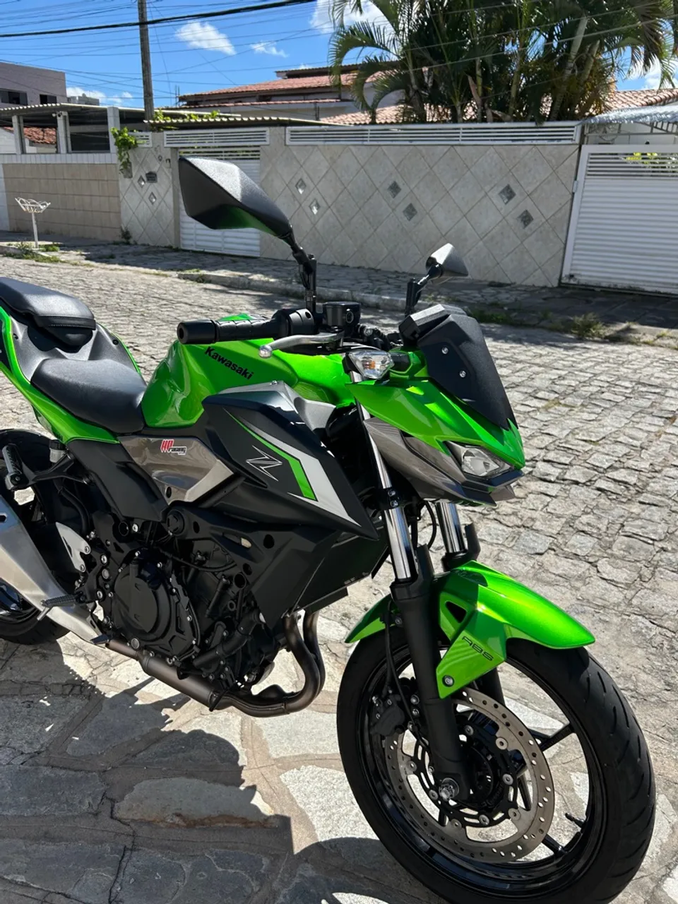 Motos KAWASAKI Z 500 no Brasil