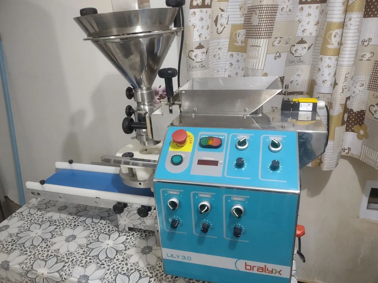 Máquina de salgados BRALIX 3.0 - Gastronomia e Hotelaria - Nilson ...