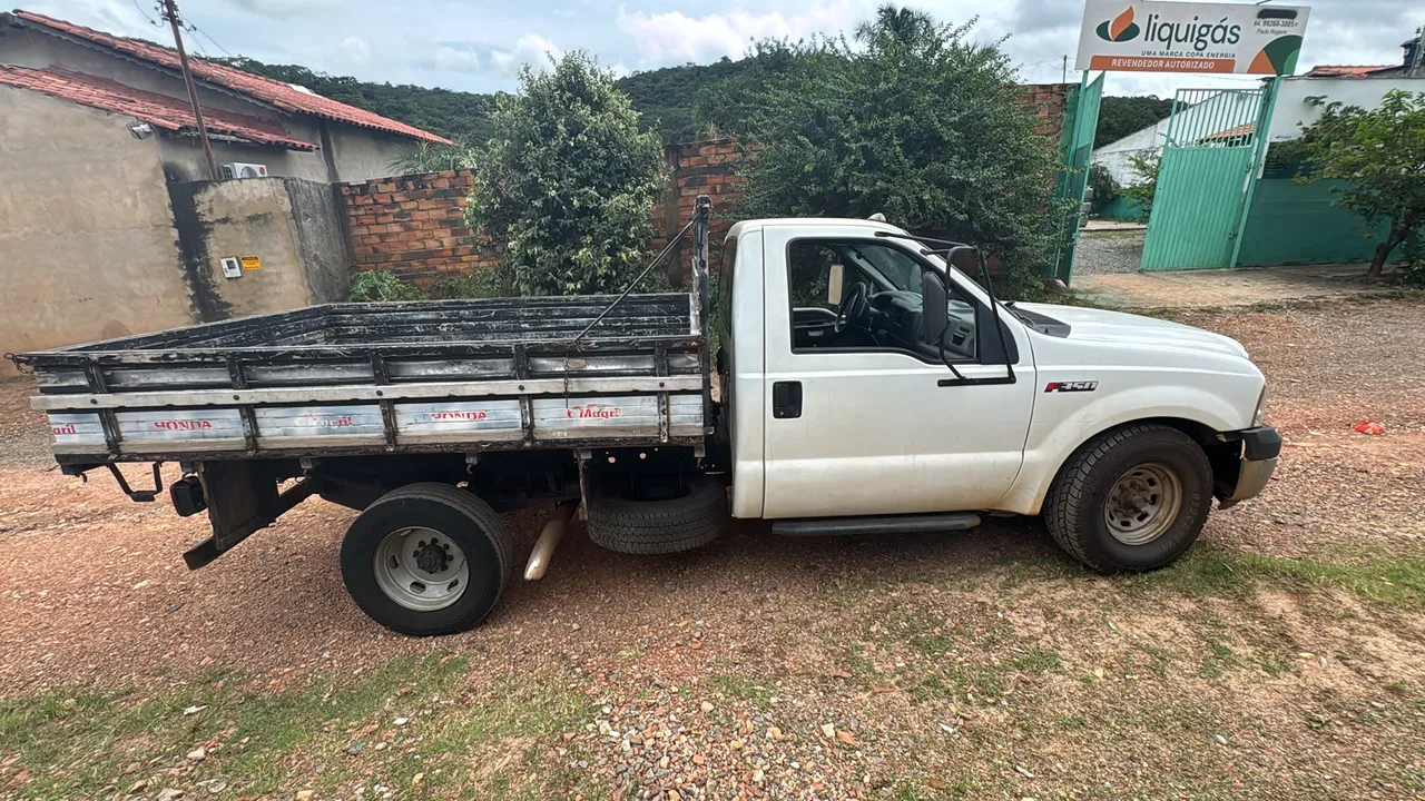 "caminhao ford f350" - Caminhões no Brasil