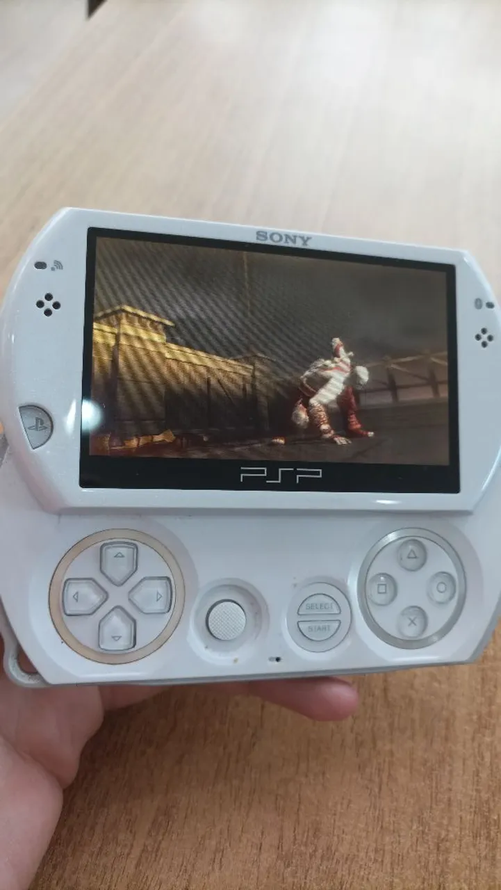 "psp go desbloqueado" - Consoles de Vídeo Game no Brasil