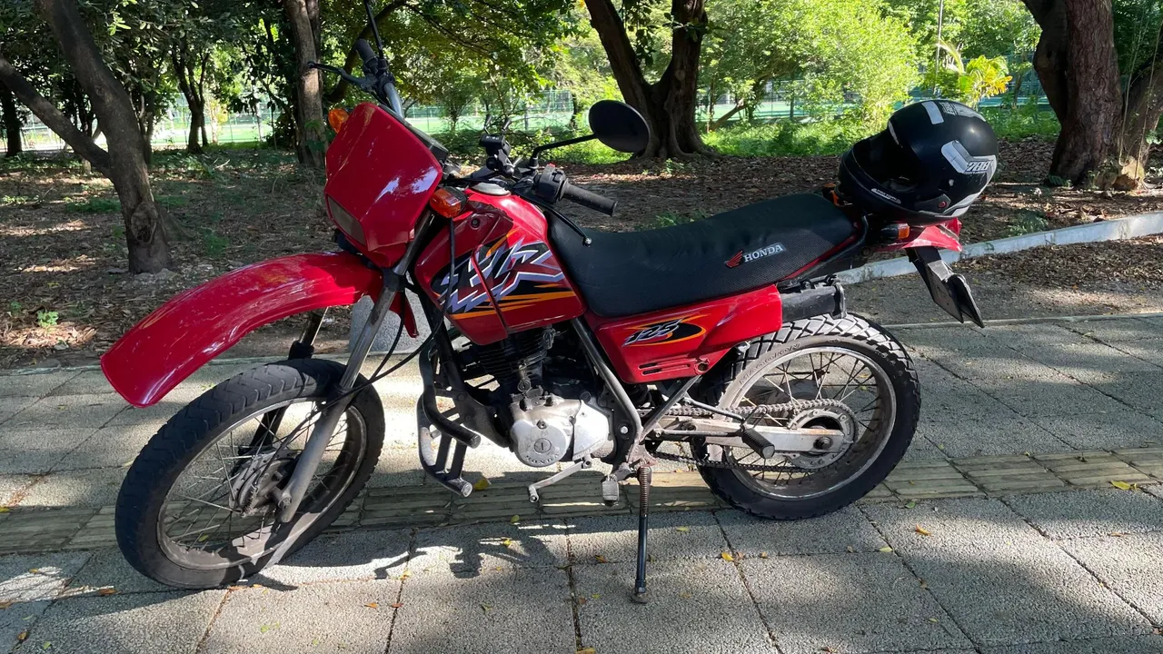Motos HONDA XLR no Brasil