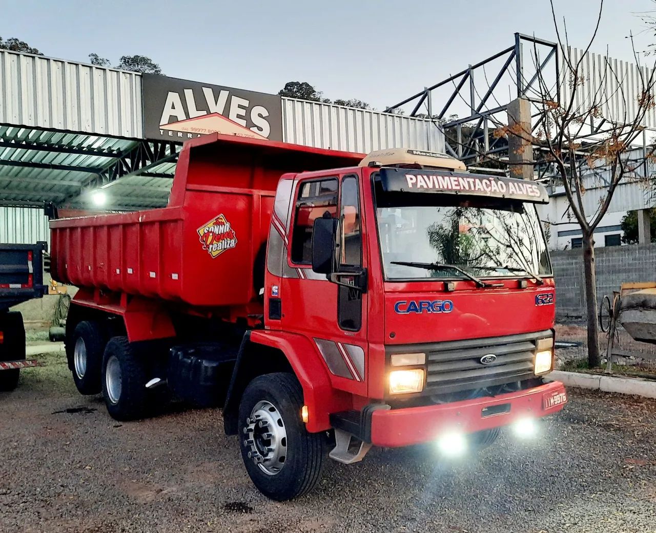 Caminhão Caçamba Ford Cargo 1622 - Ótimo estado - Caminhões - Ouro ...