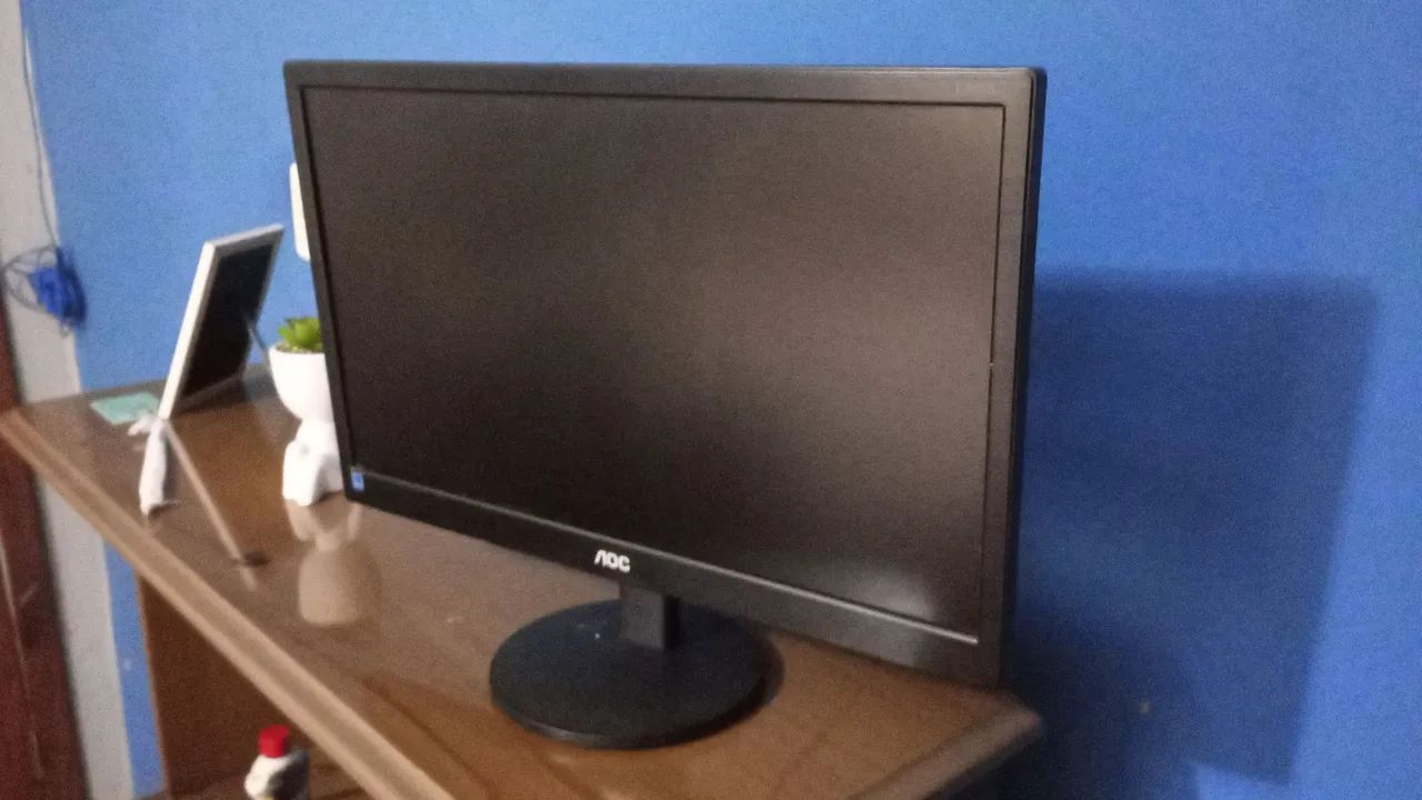 Monitor AOC Modelo E970S (Preto) 18,5 polegadas - Monitores ...