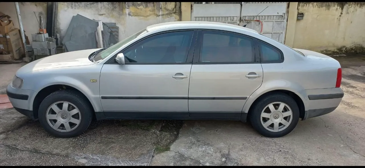 VOLKSWAGEN PASSAT 1999 Usados e Novos