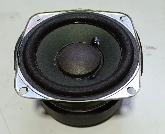 "falante 3 polegadas" no Brasil