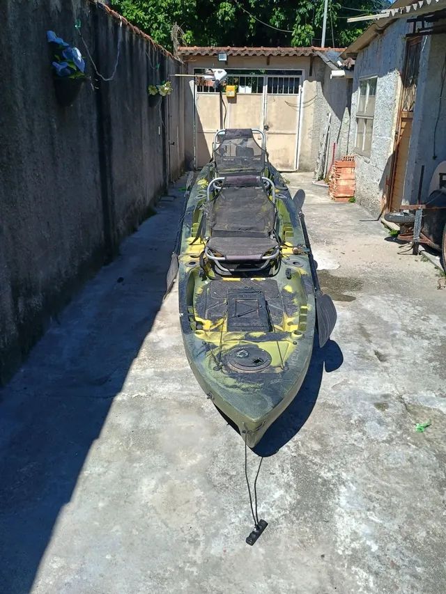 "caiaque duplo com motor" no Brasil