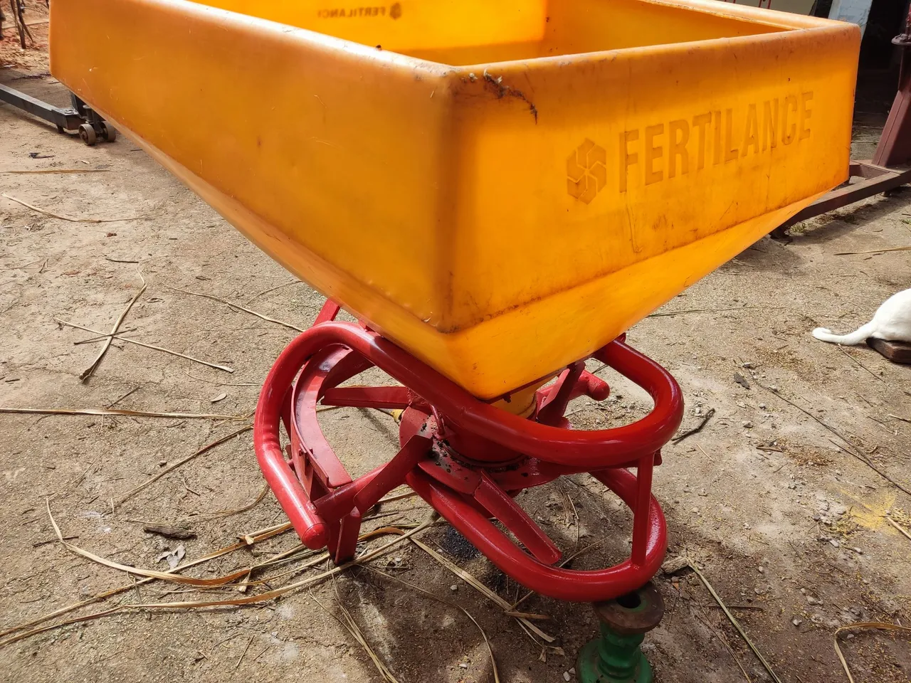 "distribuidor de calcario" no Brasil