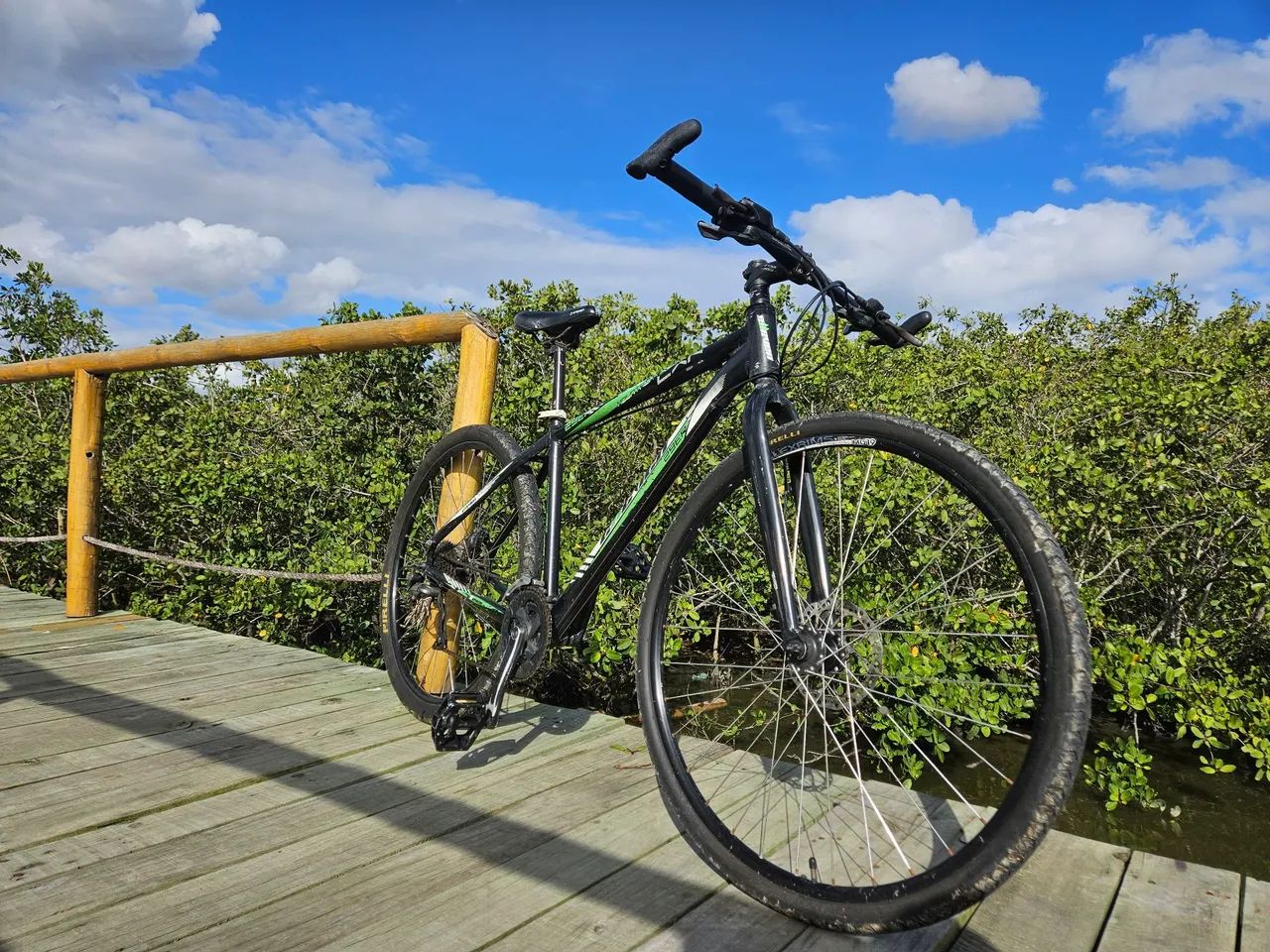 Bicicleta Elleven aro 29 - 24v Shimano Altus, freio hidráulico, quadro ...