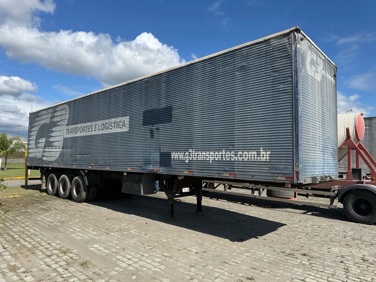 "carreta sider rebaixada" - Caminhões no Brasil