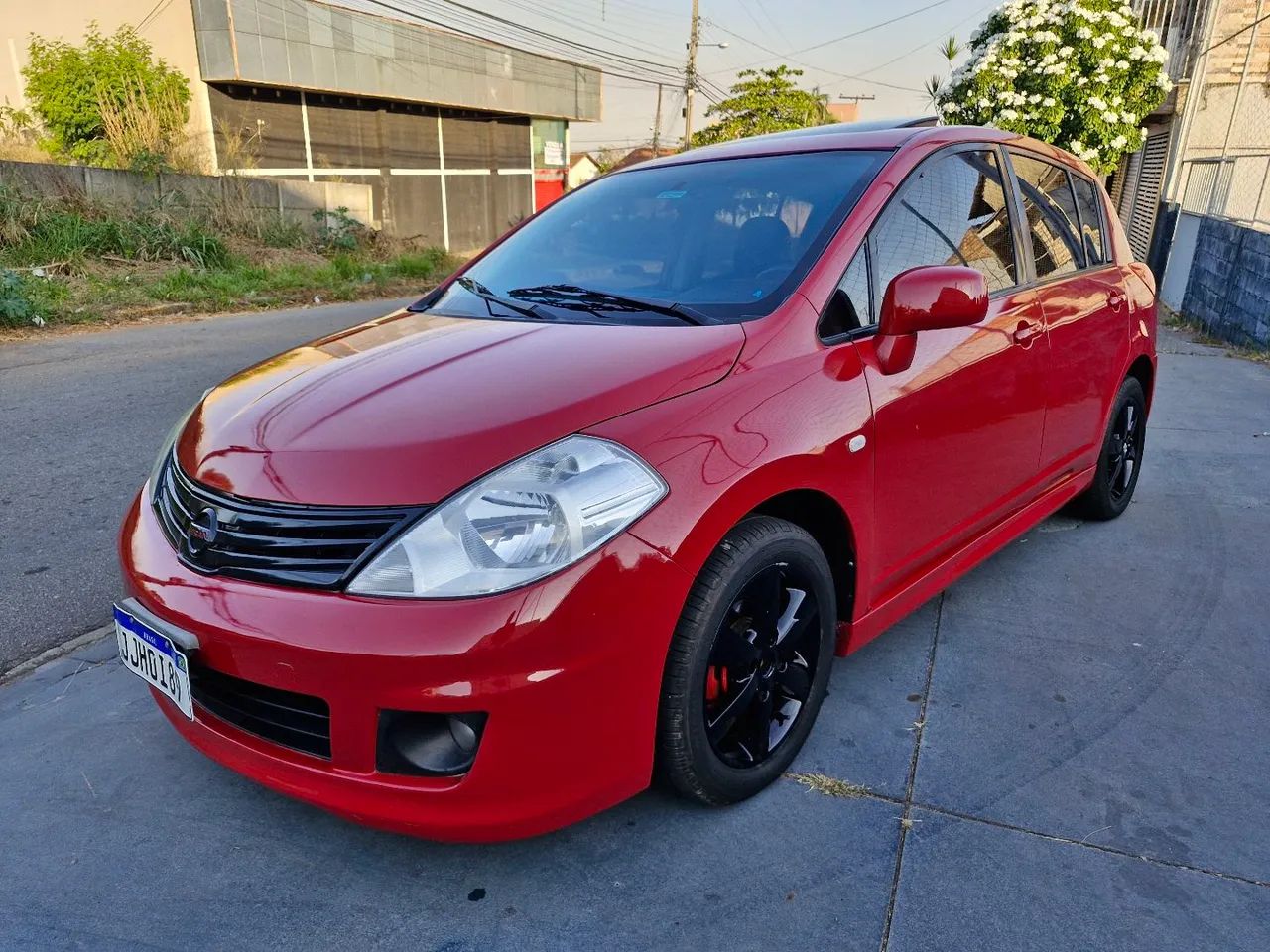 NISSAN TIIDA Usados e Novos