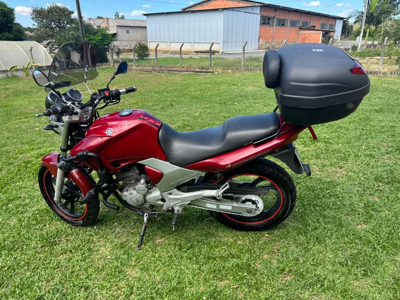 Motos Yamaha Fazer 2008 no Brasil